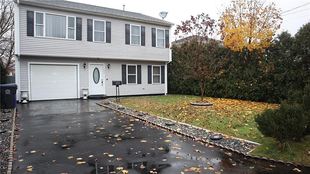 122 Merrill St, East Providence, RI 02914 | Zillow
