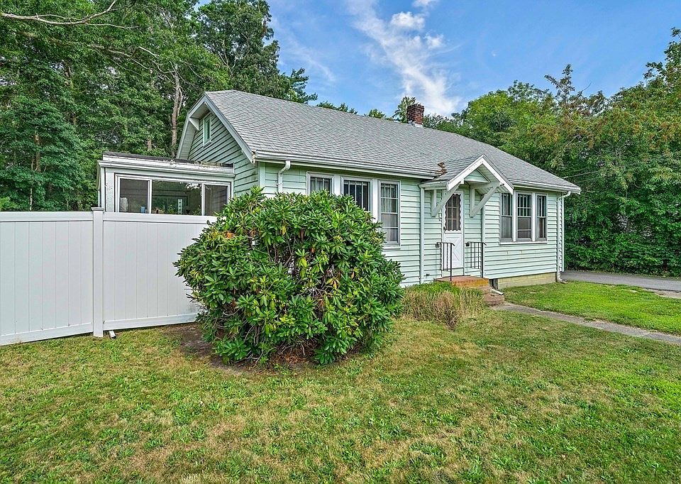 261 Marion Rd, Wareham, MA 02571 | Zillow