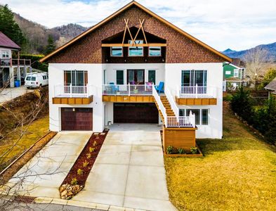 136 Climbing Aster Way, Asheville, NC 28806 | MLS #CAR4003043 | Zillow
