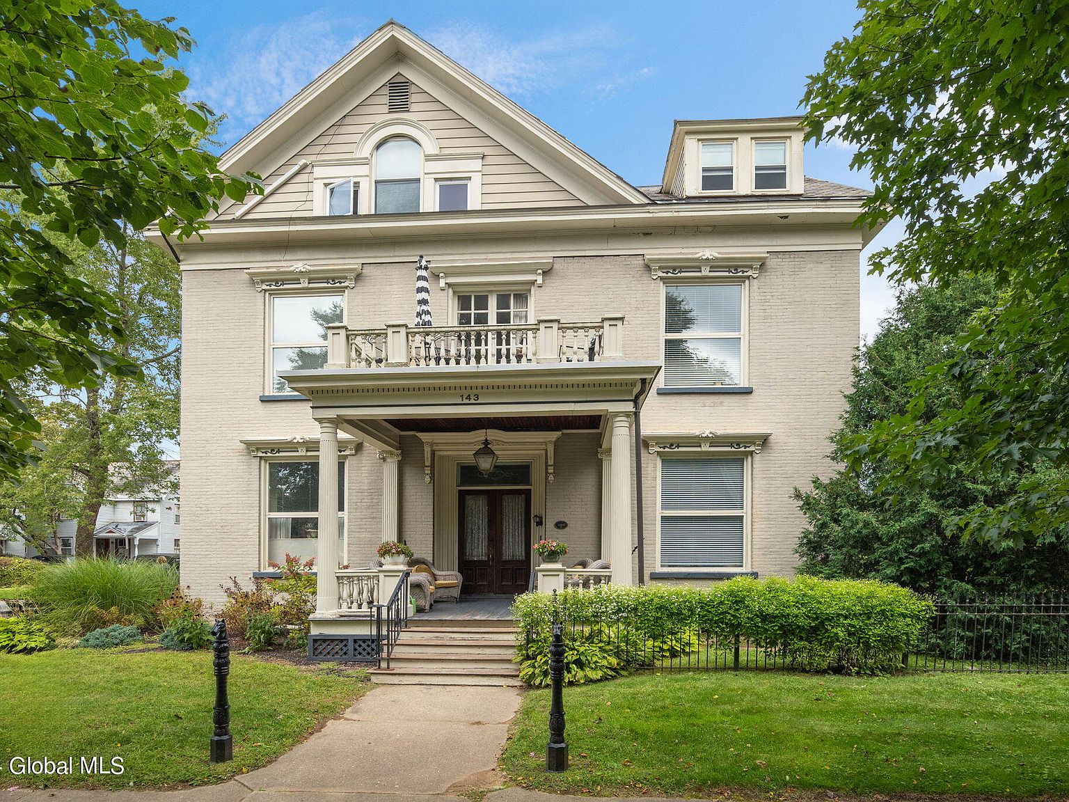 143 Caroline Street Unit 6, Saratoga Springs, NY 12866 | Zillow