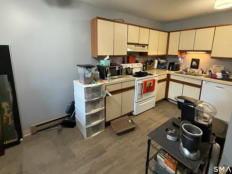 Nolan Manor - 91 4th St Ansonia CT | Zillow