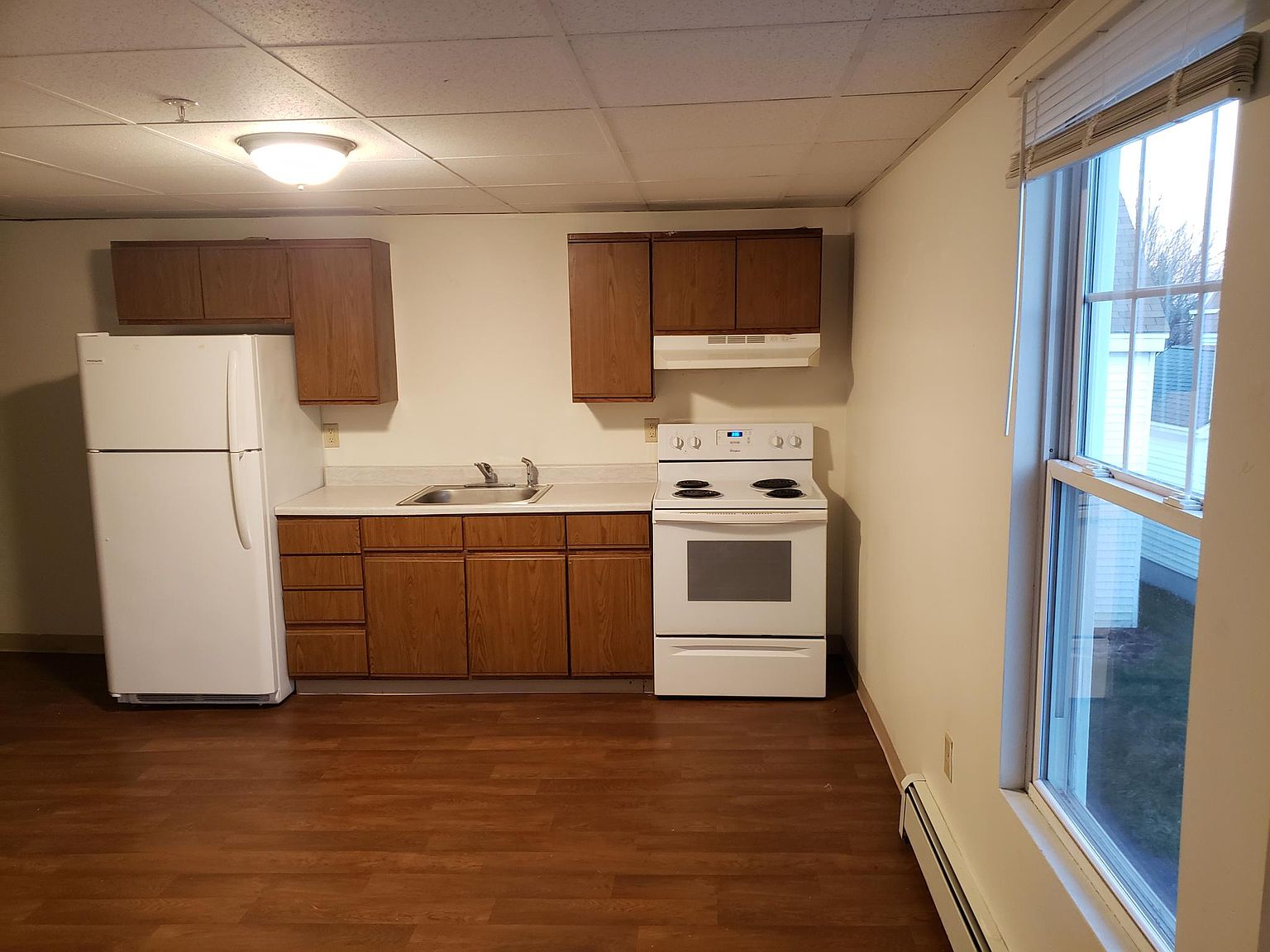 445 Main St #D, Westbrook, ME 04092 | Zillow