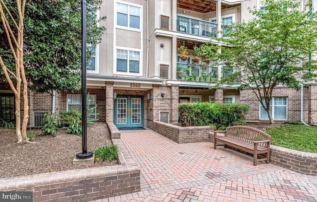 5565 Seminary Rd APT 415, Falls Church, VA 22041 | Zillow