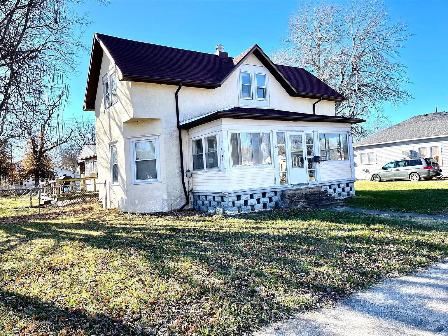 411 Harrison St, Lebanon, MO 65536 | Zillow