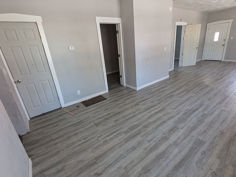 3106 SW Jefferson Ave, Peoria, IL 61602 | Zillow