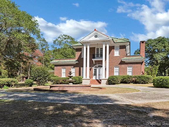 1957 Spring Dr, Haynesville, LA 71038 | MLS #20817954 | Zillow
