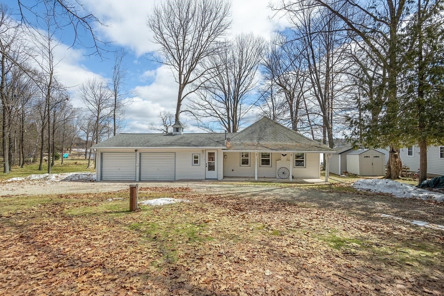 10626 W Rost Lake Rd, Coleman, WI 54112 | Zillow