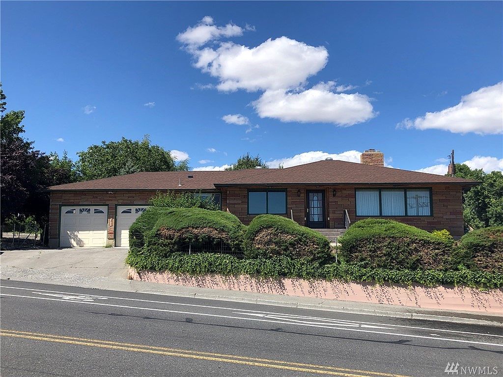 721 1st Ave NW, Ephrata, WA 98823 | Zillow