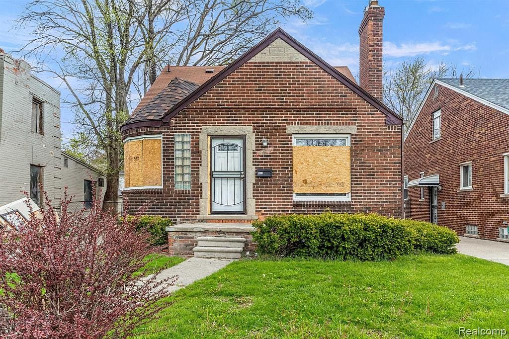 10749 E Outer Dr, Detroit, MI 48224 | Zillow