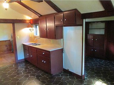 84 Livingston Rd, Greenville, NH 03048 | Zillow