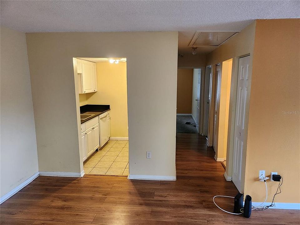 379 47th Ave N Saint Petersburg FL | Zillow