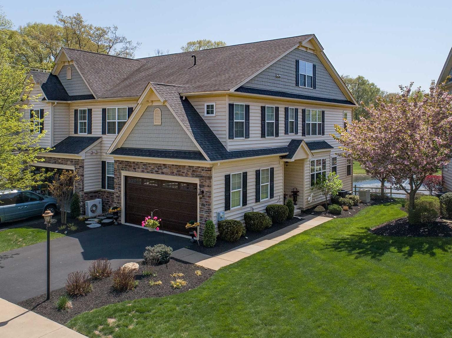 364 Newbury Ct, North Wales, PA 19454 | Zillow 364 Newbury Ct, North Wales, PA 19454 | Zillow