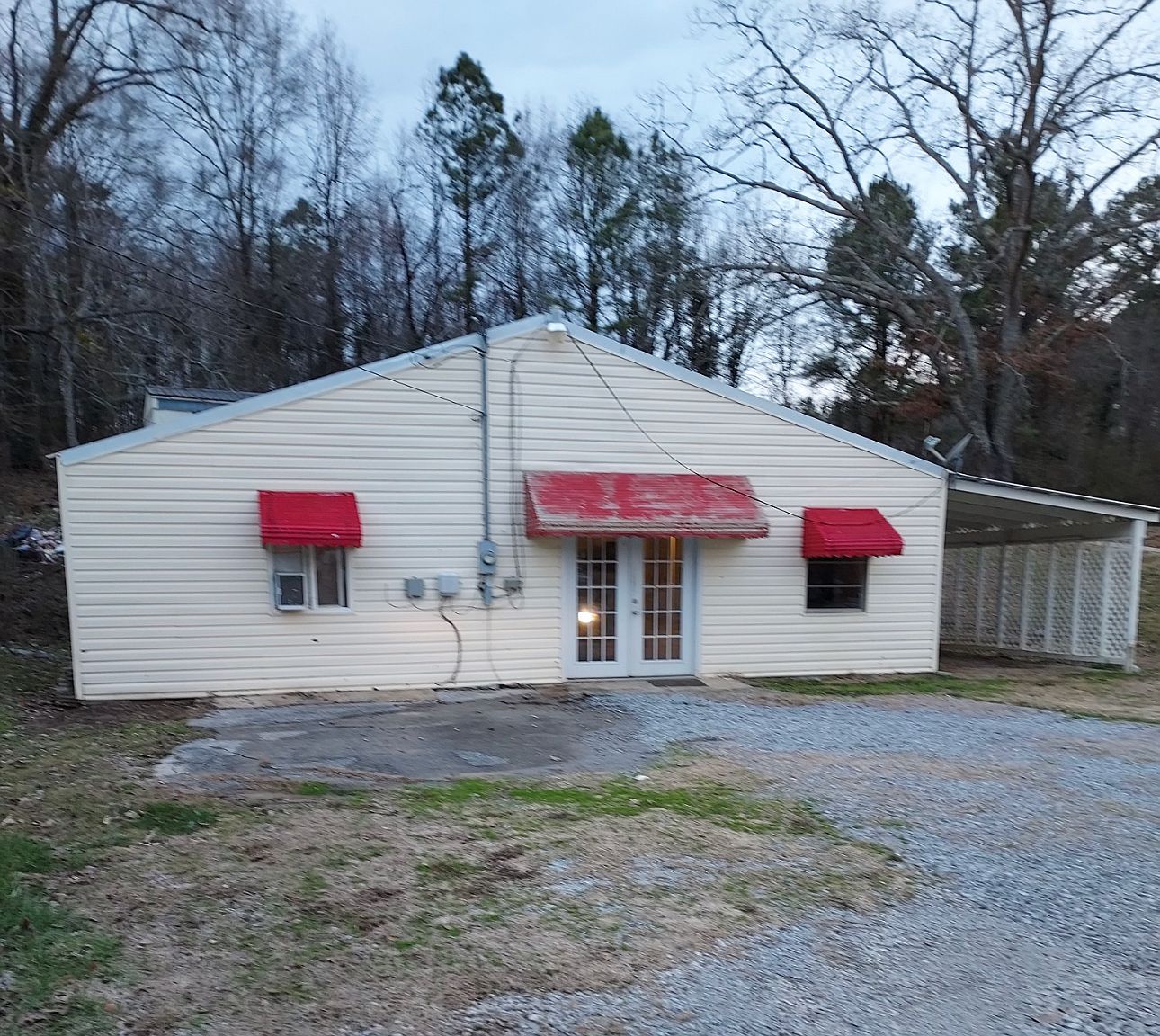 110 4th Ave E #B, Gadsden, AL 35905 | Zillow