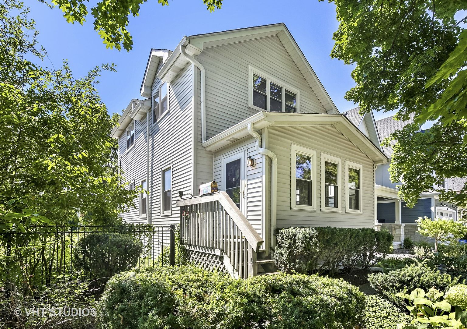 130 N Oak St, Elmhurst, IL 60126 | Zillow