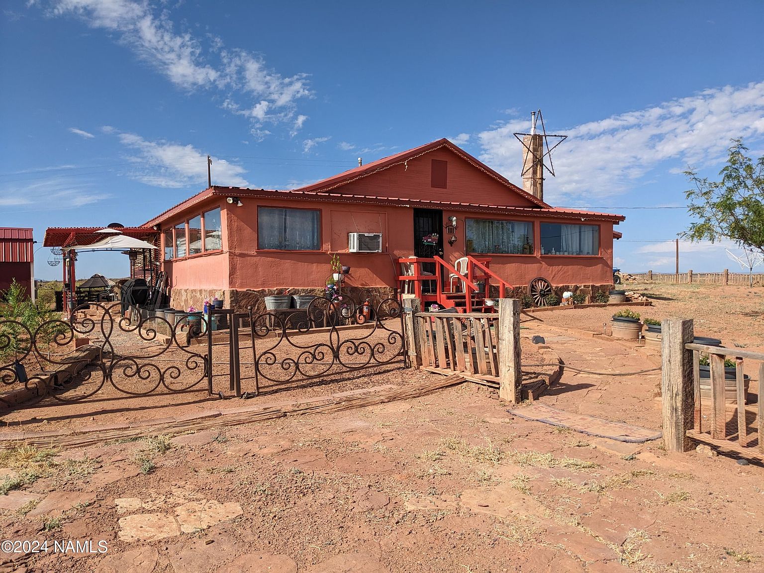 101 Desert Hills Dr, Winslow, AZ 86047 | MLS #197871 | Zillow