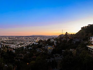 1672 Mountcrest Ave, Los Angeles, CA 90069 | Zillow