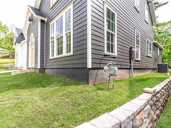 523 E Spring St, Fayetteville, AR 72701 | MLS #1273676 | Zillow