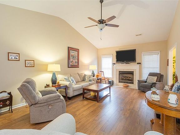 152 Elliott Cir, Anderson, SC 29621 | MLS #20268354 | Zillow