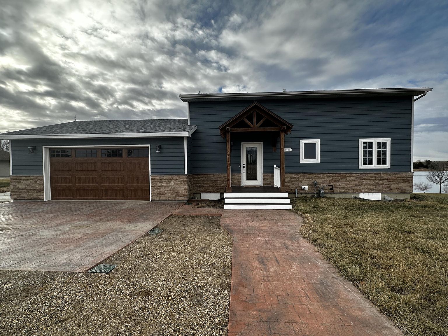 12775 Richmond Ln, Ravinia, SD 57401 | Zillow