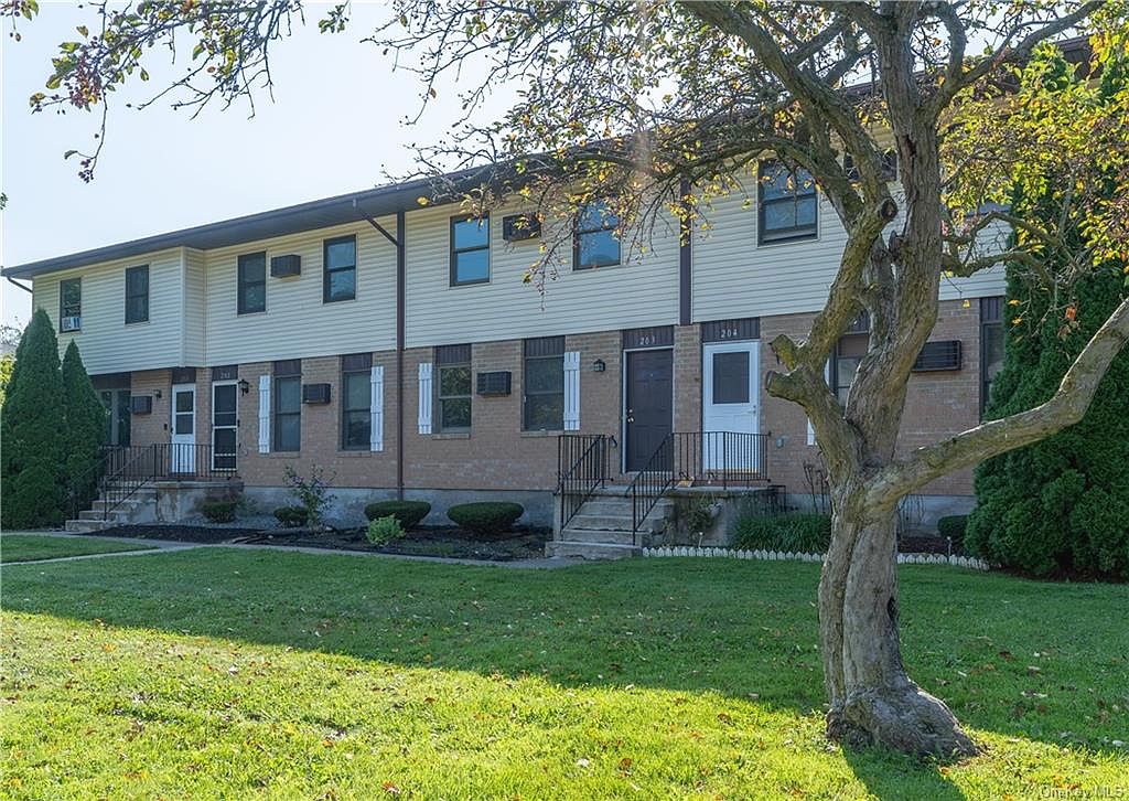 203 Parr Meadow Drive UNIT 2C, Newburgh, NY 12550 | MLS #H6295767 | Zillow