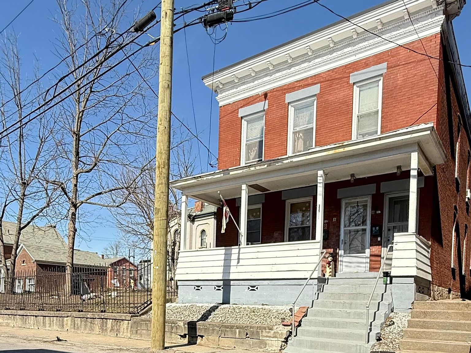 8-81/2 High Street, Amsterdam, NY 12010 | Zillow