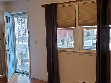 15 Anderson St Raritan NJ | Zillow