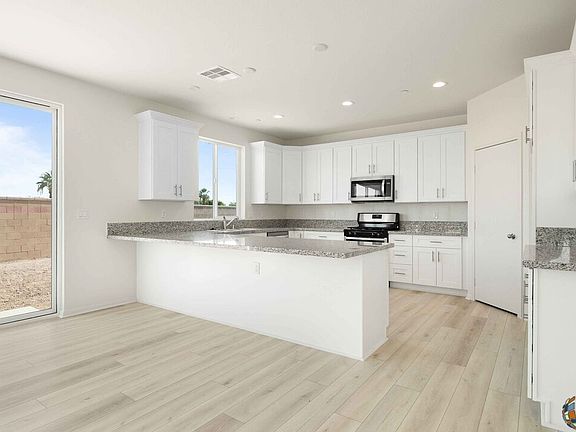 720 Mika Ct, Brawley, CA 92227 | MLS #23317979IC | Zillow