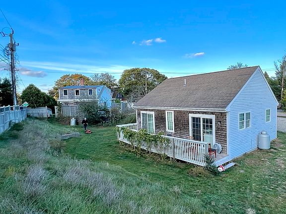 24 Conwell Street UNIT C & D, Provincetown, MA 02657 | MLS #22304879 ...
