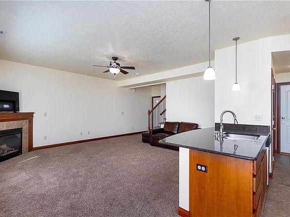 8306 Wilden Dr, Urbandale, IA 50322 | MLS #693475 | Zillow