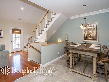 908 Emily Dr, Patchogue, NY 11772 | Zillow