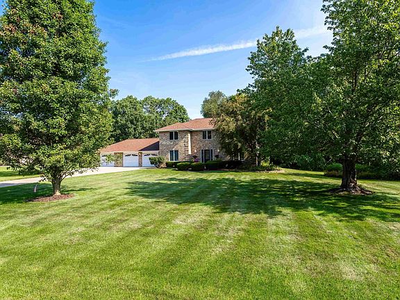 13415 105th Ave W, Taylor Ridge, IL 61284 | Zillow