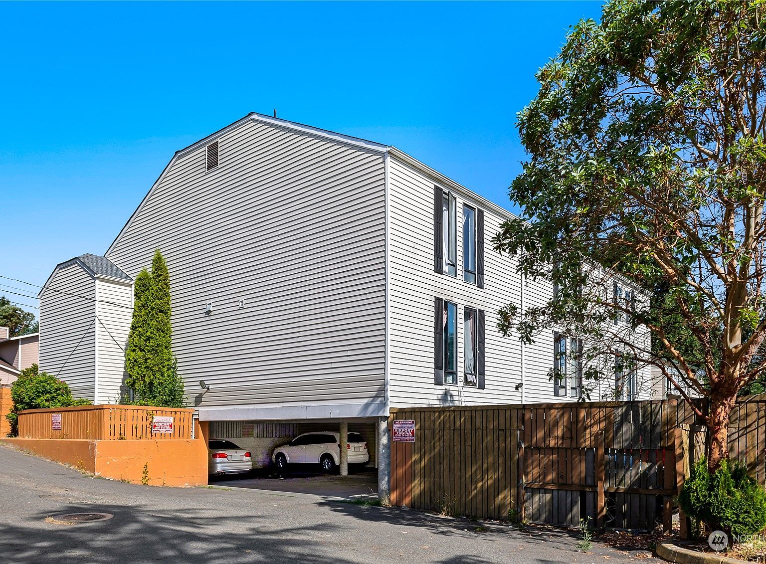 13064 12th Avenue SW, Seattle, WA 98146 | Zillow