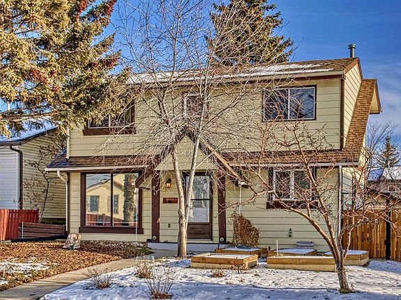 40 W Falconridge Clos NE, Calgary, AB T3J 1A7 | MLS #A2097710 | Zillow