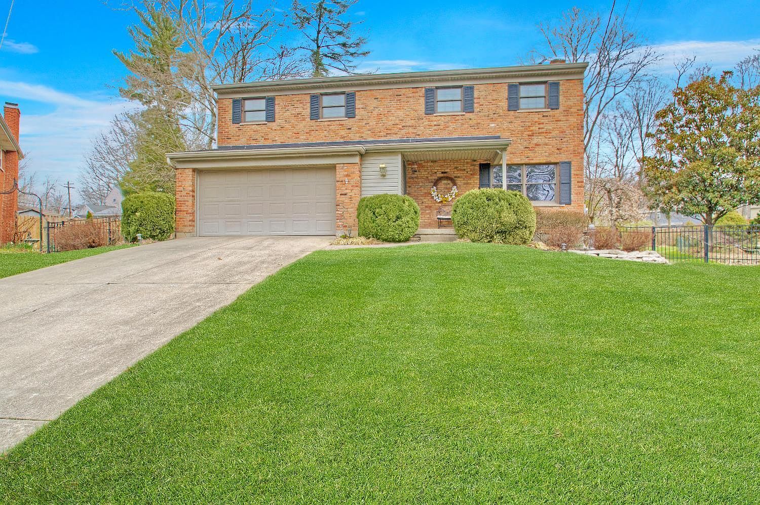 1704 Kingsway Ct, Cincinnati, OH 45230 | Zillow