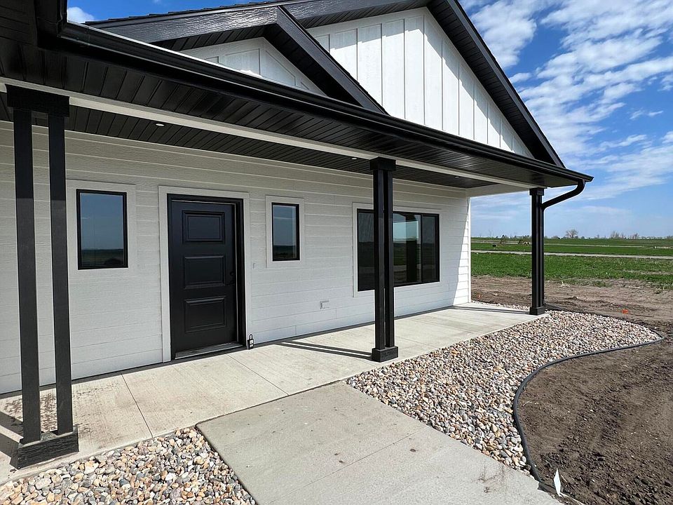 1205 Durango Pass, Brookings, SD 57006 | MLS #23-19 | Zillow