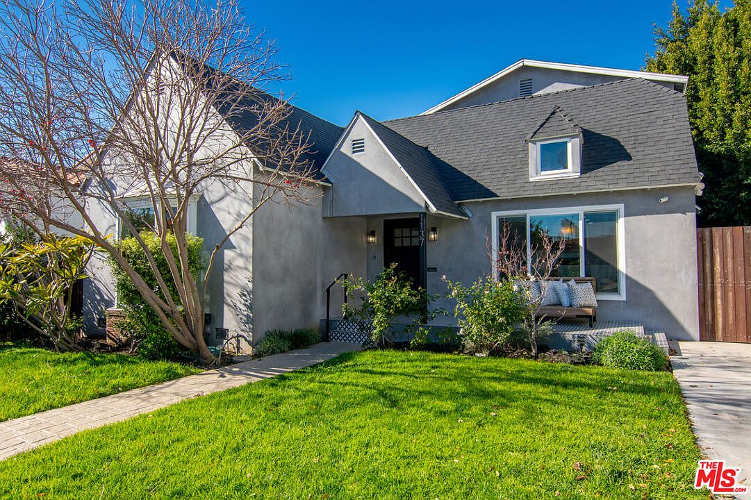 1137 S Ridgeley Dr, Los Angeles, CA 90019 | MLS #24-366477 | Zillow