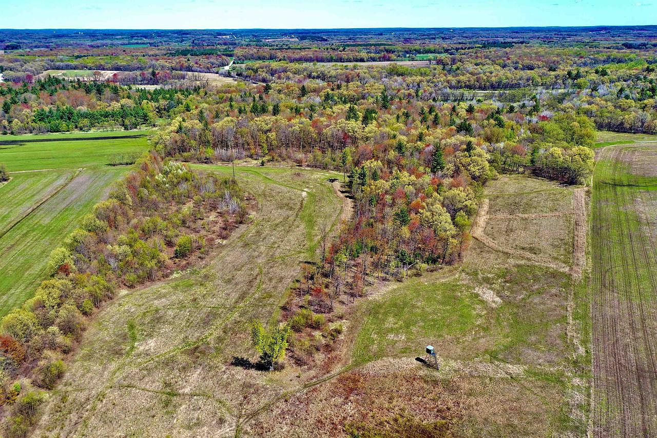 Maass Road, Portage, WI 53901 | Zillow