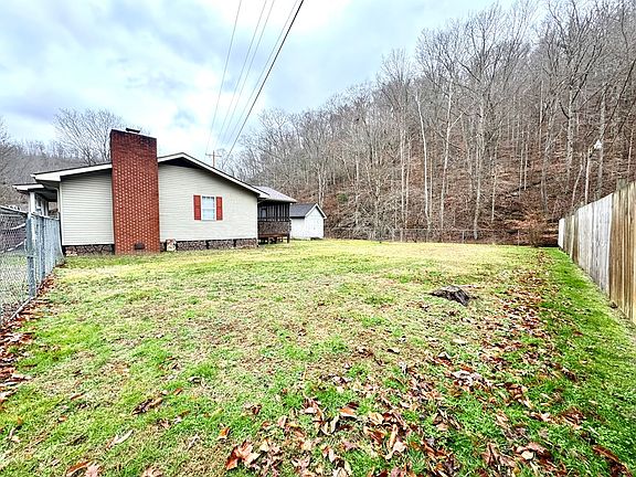 4931 Tomahawk Rd, Tomahawk, KY 41262 | MLS #122464 | Zillow