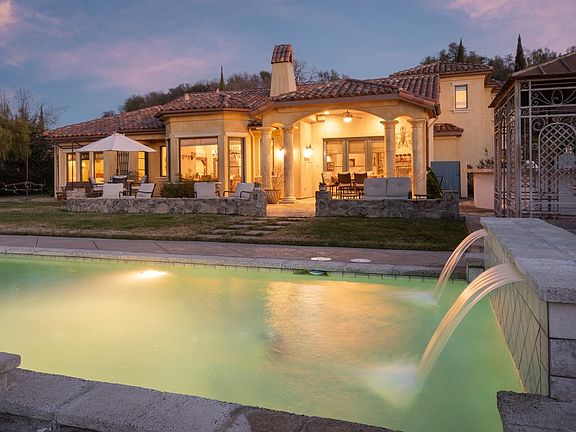 9627 Clos Du Lac Cir, Loomis, CA 95650 | MLS #223011635 | Zillow