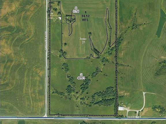 2062 Velvet Ave, Thayer, IA 50254 | MLS #11349436 | Zillow