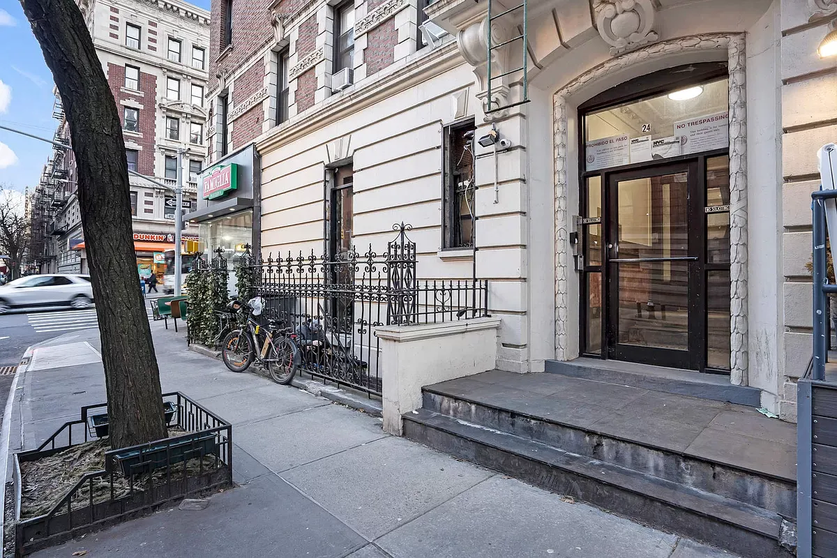 24 East 97th Street #3 in Carnegie Hill, Manhattan | StreetEasy