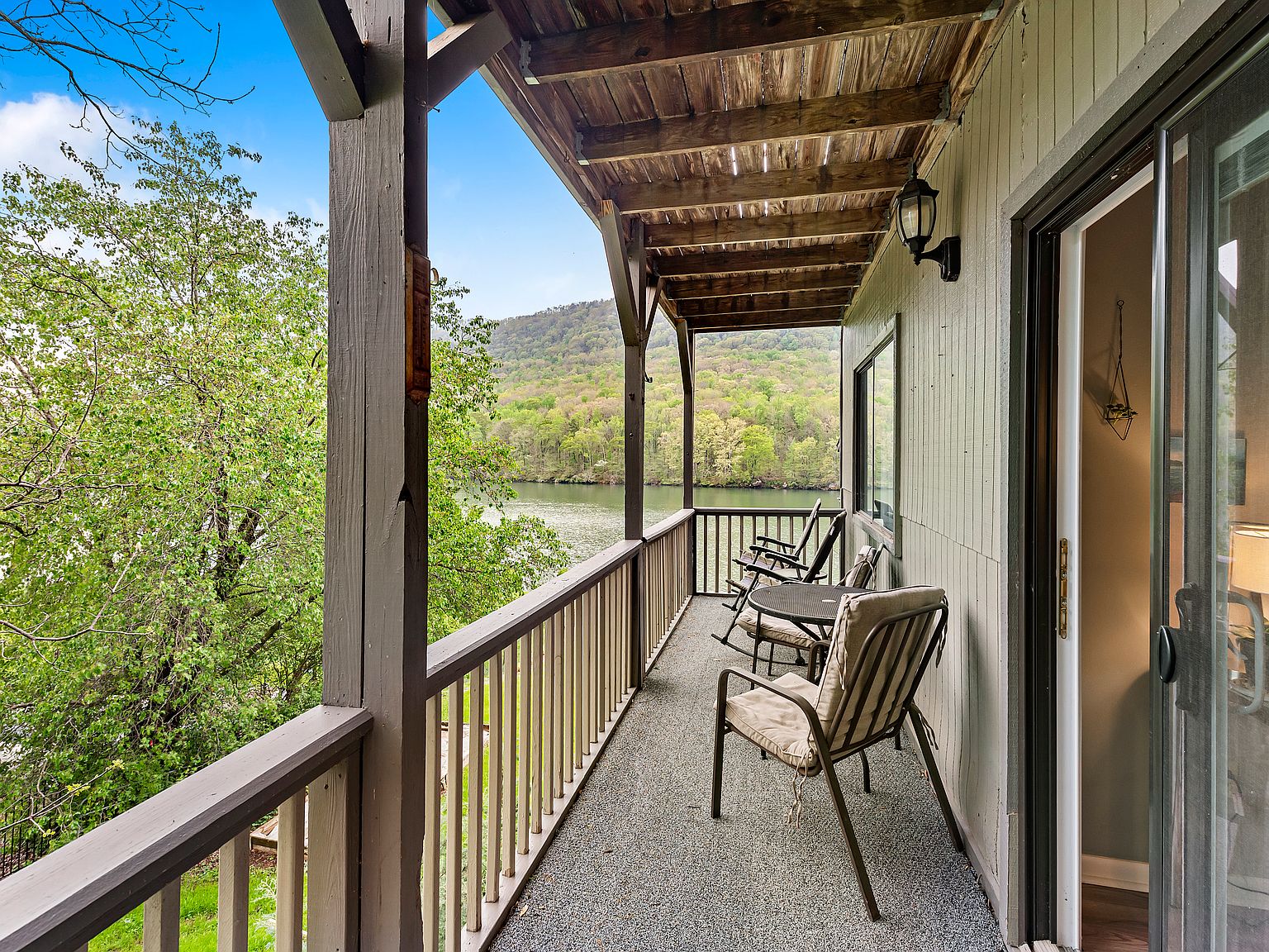 21752 River Canyon Rd APT I, Chattanooga, TN 37405 | Zillow
