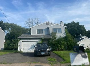 45 Spring St, West Haven, CT 06516 | MLS #24065196 | Zillow