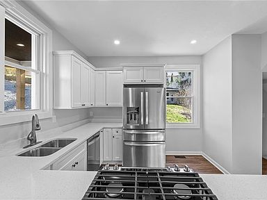 1020 Glass Run Rd, Pittsburgh, PA 15236 | Zillow