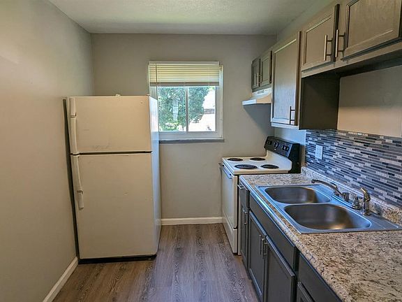 6118 Stover Ave, Cincinnati, OH 45237 | MLS #1805057 | Zillow