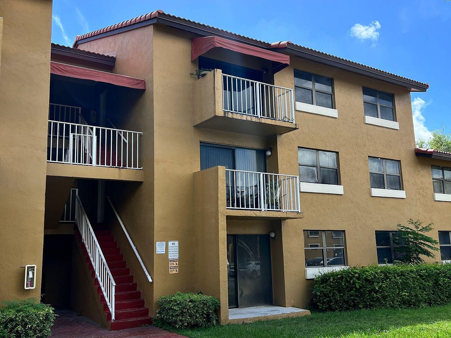 15650 SW 80th St APT 303, Miami, FL 33193 | Zillow