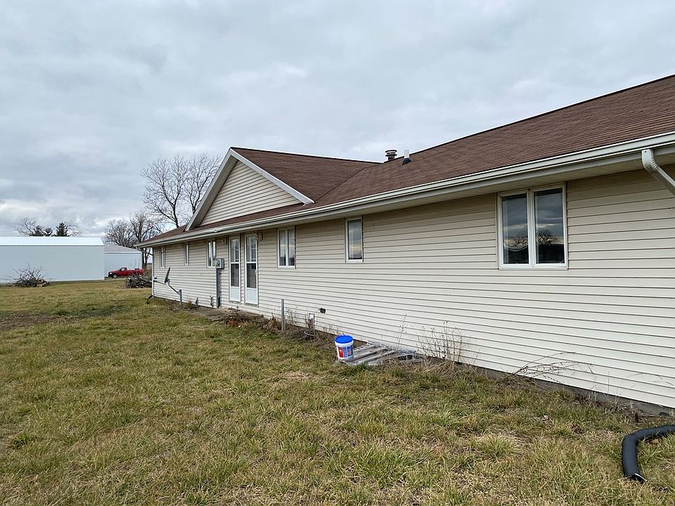22654 E County Road 1050n, Ashmore, IL 61912 | Zillow