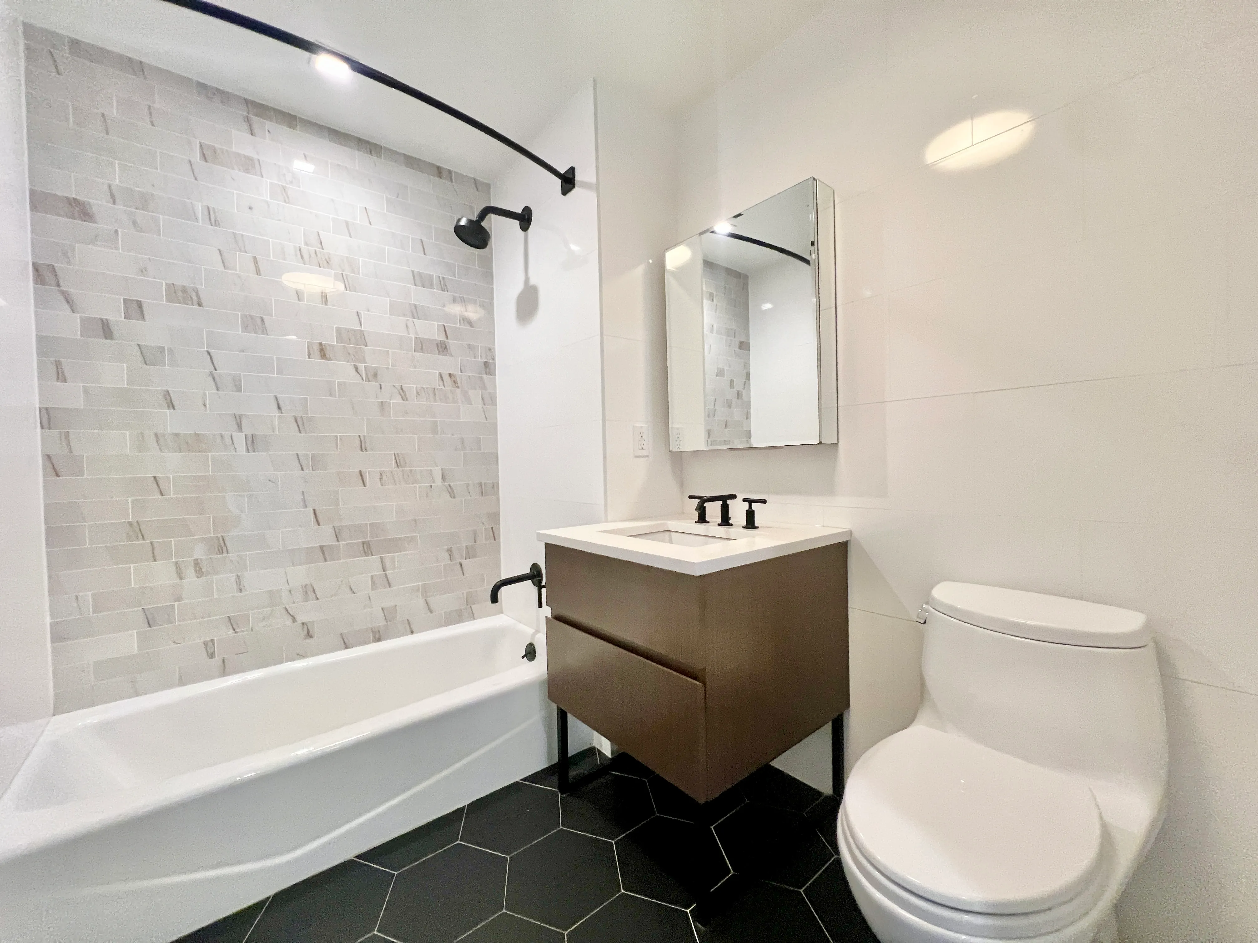 120 Java Street #4G in Greenpoint, Brooklyn | StreetEasy