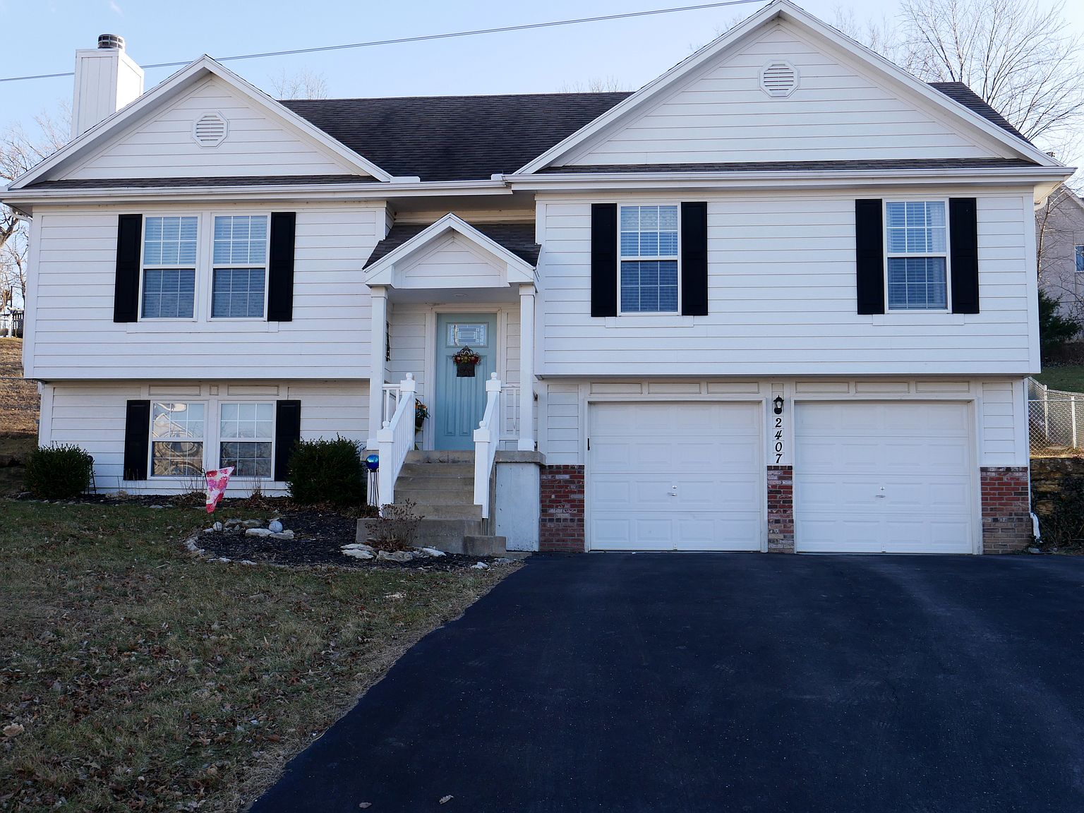 2407 SW Mitchell St, Oak Grove, MO 64075 | Zillow