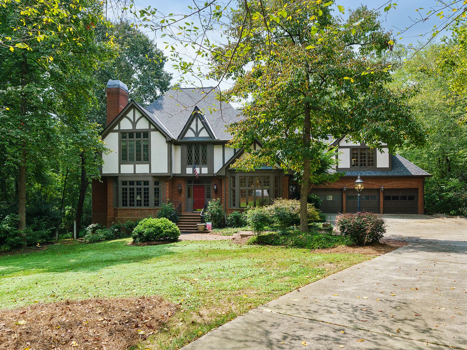 135 Addison Ct, Roswell, GA 30075 | Zillow